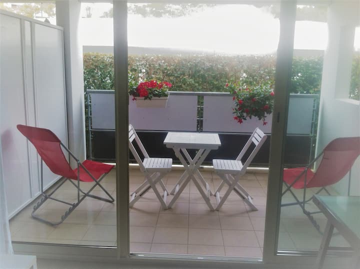 Studio + Terrasse Centre-ville - Anglet