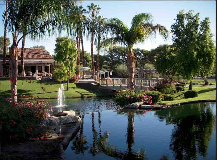 Stunning Luxury Resort Condo & Complex - Palm Springs, CA