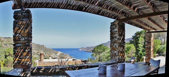 Stone House With Great Sea View - Kea