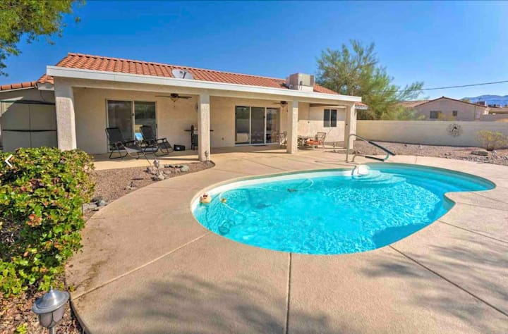 Charming Spanish Pool Home Minutes From The Lake - Lake Havasu City, AZ