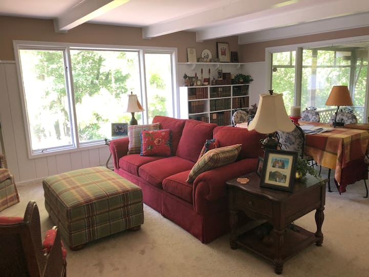 The Executive Nook – Fireplace & Executive Desk - Fishers, IN