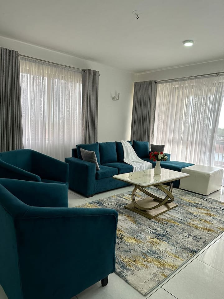 Jumbo 2 Br Condo|elevator|balcony|o723896567 - Kisumu