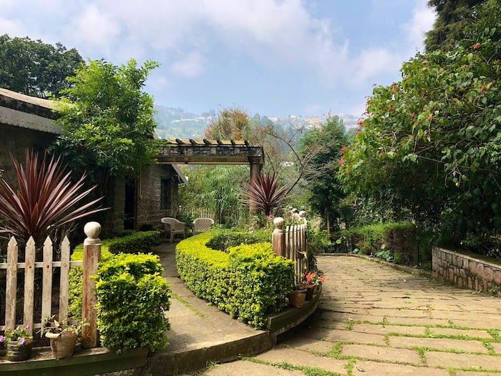 Stoole Durai Bungalow - Entire House . -