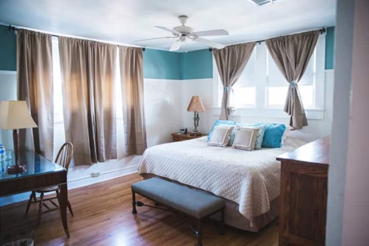 Serenity House, 2 Rm Solana Ste - Private Bath - Silver City, NM