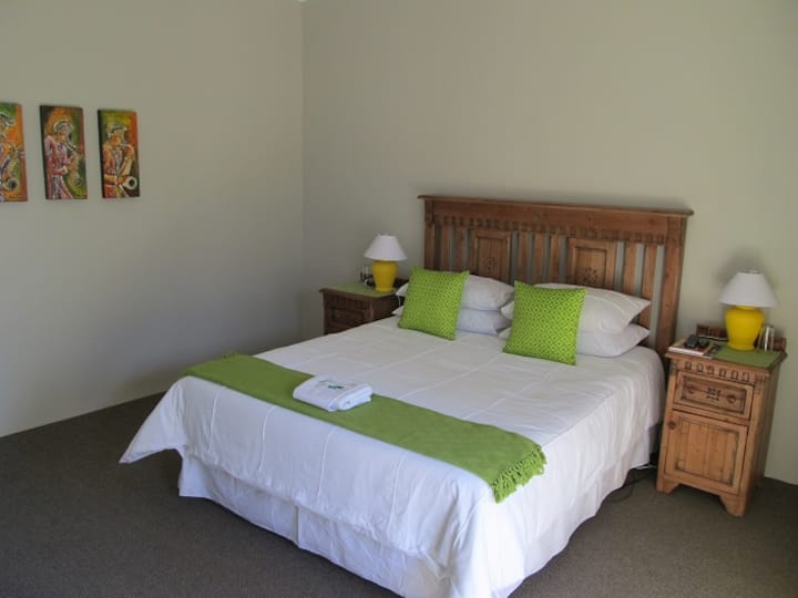 Melody Guest House Affordable 4 Star Quality - Centurion
