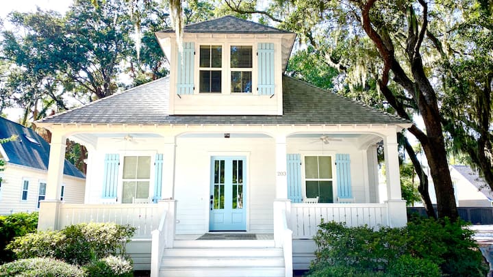 Beautiful Hilton Head Island Cottages, White House - South Carolina