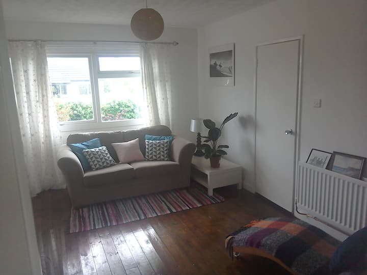 Portrush Runners Rest. 5 Minute Walk Into Town. - Portrush