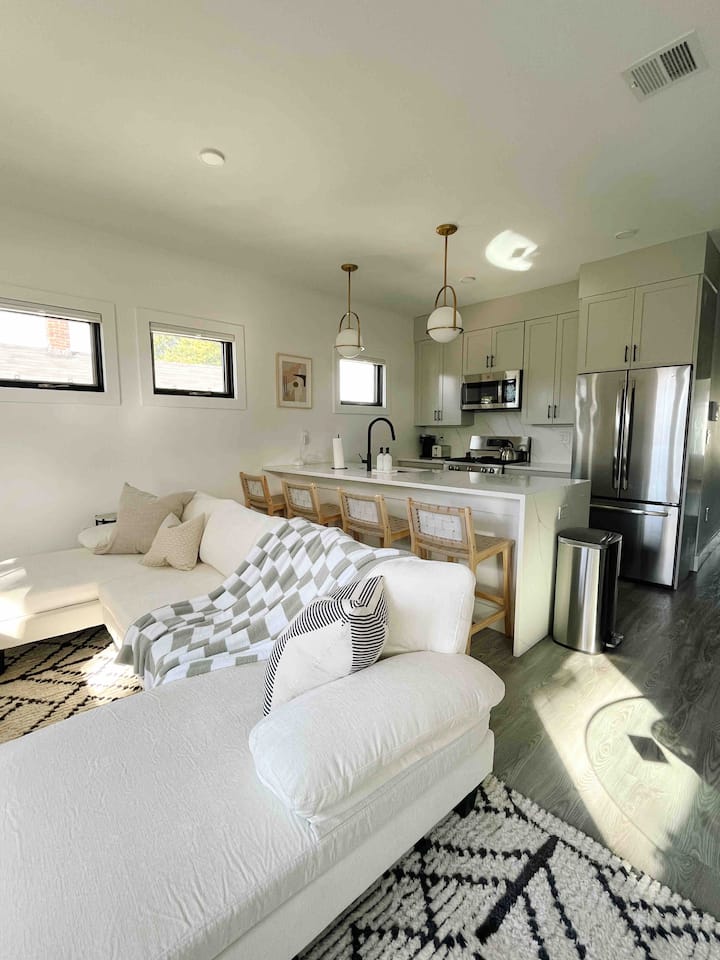 Modern 2 Bed Near Boston - 劍橋