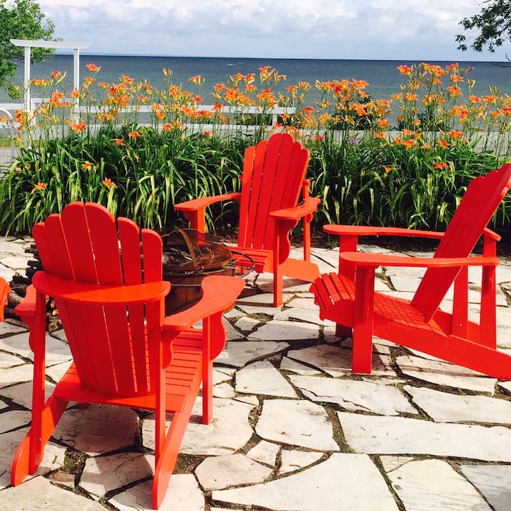 Charming Lake House - Georgina