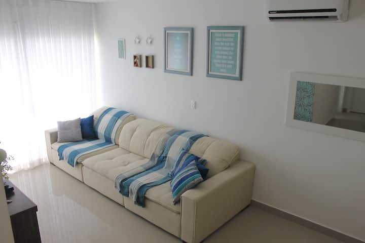Cobertura Boutique Confortável: 4 Quadras Da Praia - Guarujá