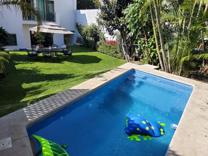 Espectacular Casa Familiar - Cuernavaca