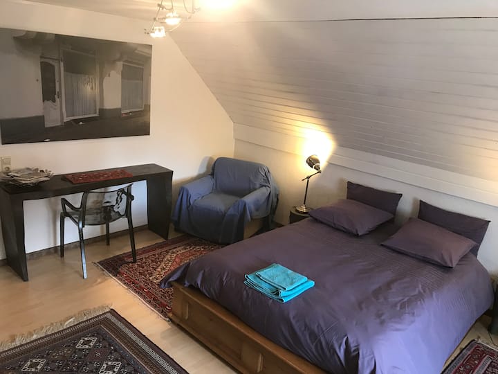 Belle Chambre Spacieuse, Cuisine, Sdb - Kehl