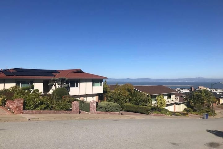 Beautiful Guest House With Bay View Near Sfo - Half Moon Bay, CA