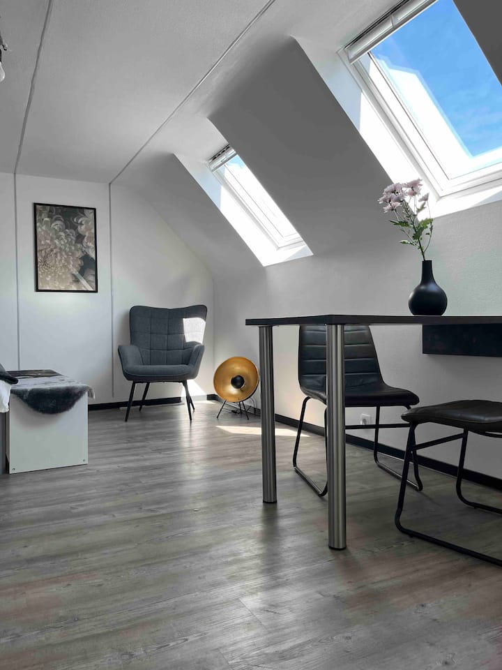 Zentrales Zimmer Mit Domblick - Wetzlar
