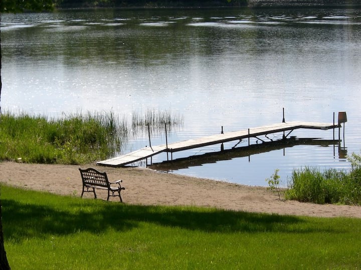 Charming, Peaceful, Lakeside Retreat - Brainerd, MN