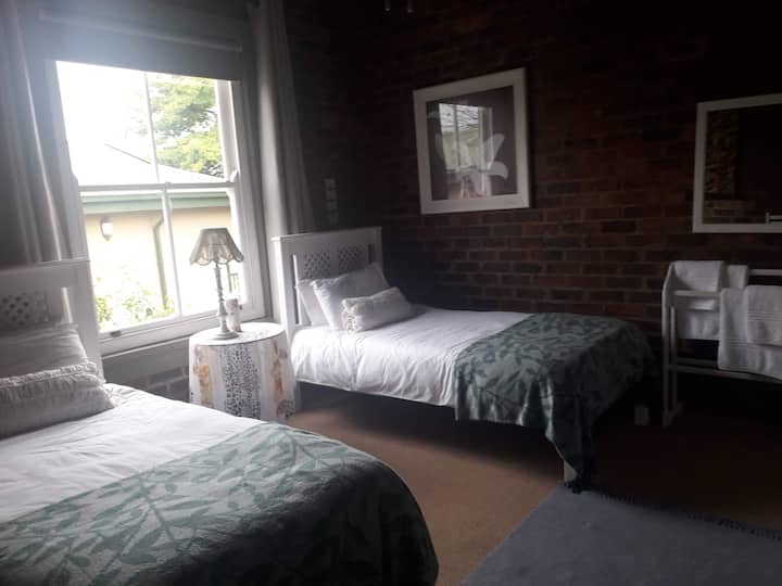 712@rest In Trout Fishing Estate - Dullstroom