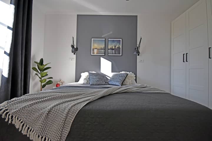 Apartment Sunset Boulevard Rijeka. - Rijeka