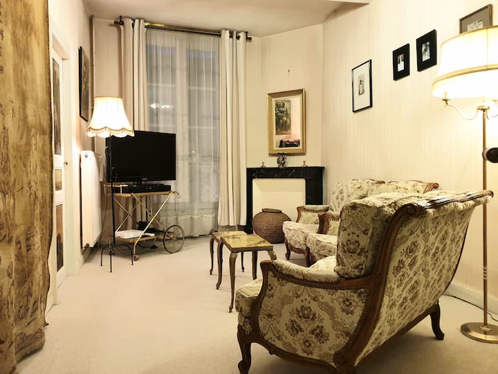 Classique Français Chambre Confolens Tower House - Confolens