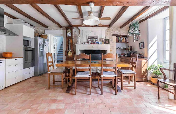 Deux Chambres Dans Une Charentaise Avec Piscine - Rioux