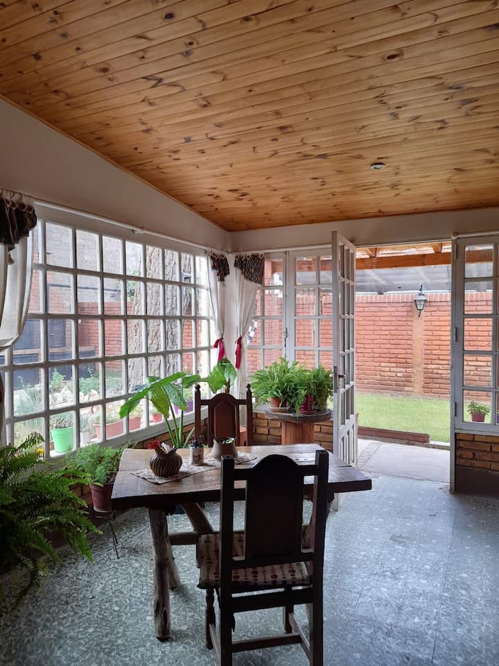 Lugar Especial Con Chimenea Interna Y Externa - Malargüe