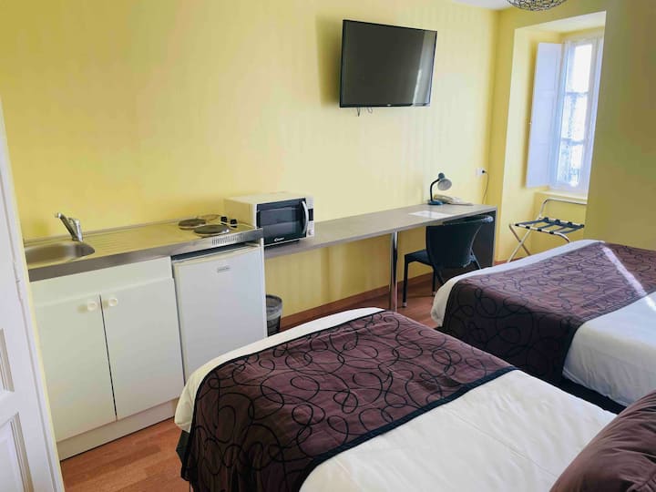Studio J : 1 à 3 Personnes - Bain-de-Bretagne