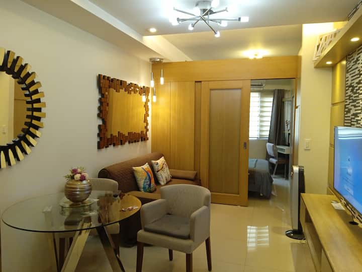 Shell Residences Near Moa | Cozy Staycation Condo - Pasay