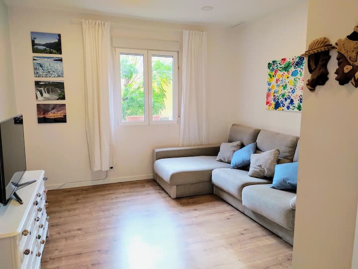 Central, Quiet, Clean & Light Valencia City Flat - Valencia