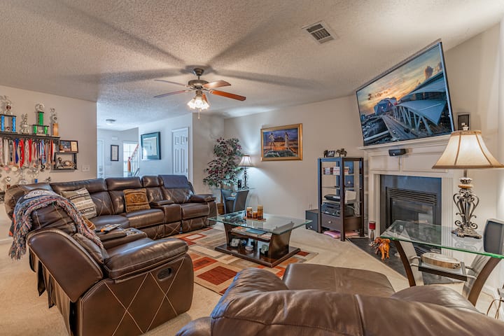 Sweet Home Atlanta-room For All To Enjoy - Riverdale, GA