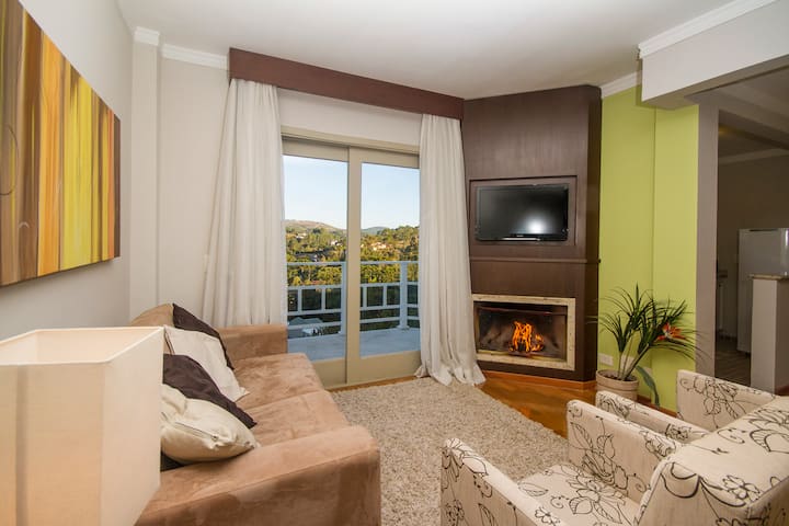 Apto Clean De 2 Dorm., Super Localização!! - Campos do Jordão