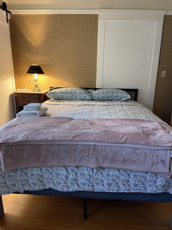 Preciousbigroom W/afull Private Bath Near Sjh.4 - Stockton, CA