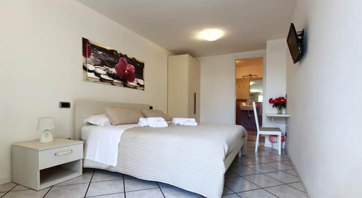 B&b A Casa Di Amici Giardini Naxos - Giardini-Naxos