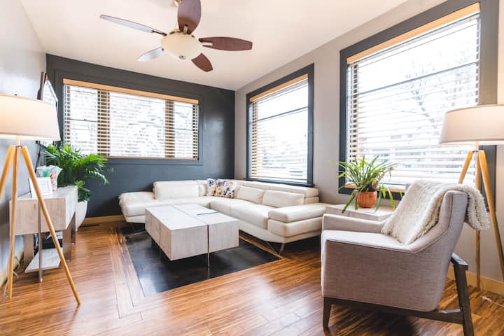 9th & 9th Suite! Hot Tub! Best Location In Slc! - Salt Lake City, UT