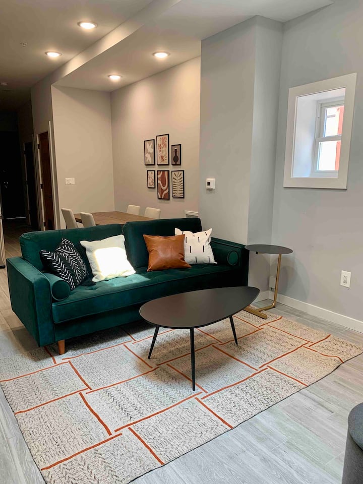 Modern1 Getaway 2br/1bth Close To Nyc - Belleville, NJ