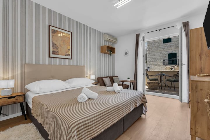 Apartment For Two Ap1 - Makarska