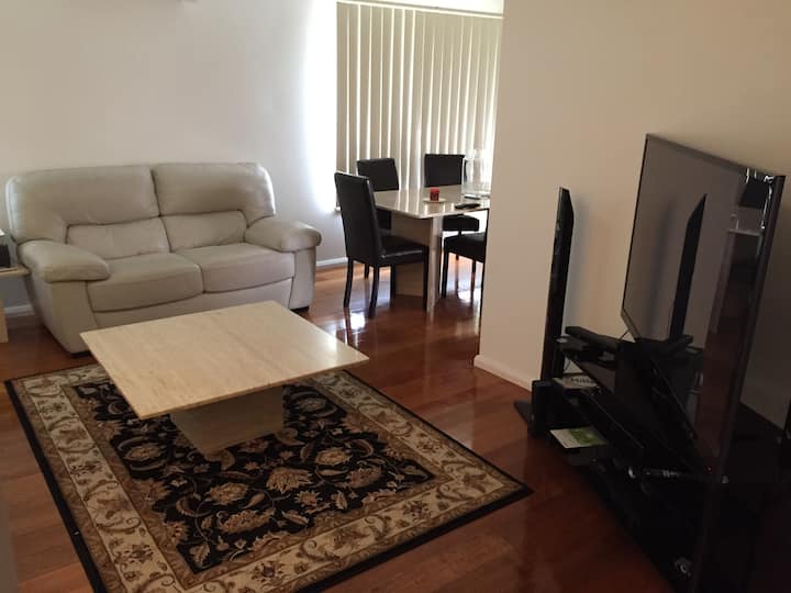 Beauiful Bayside Living - Mordialloc