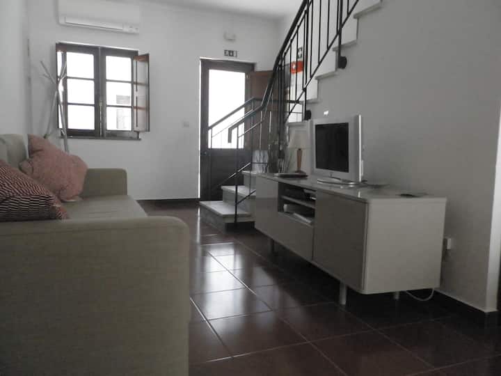 Cozy House In The Center Of The City - Tavira