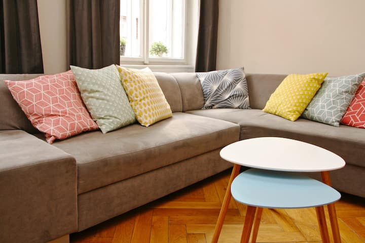 Two  Bedrooms Apartment With Netflix And Nespresso - Praga