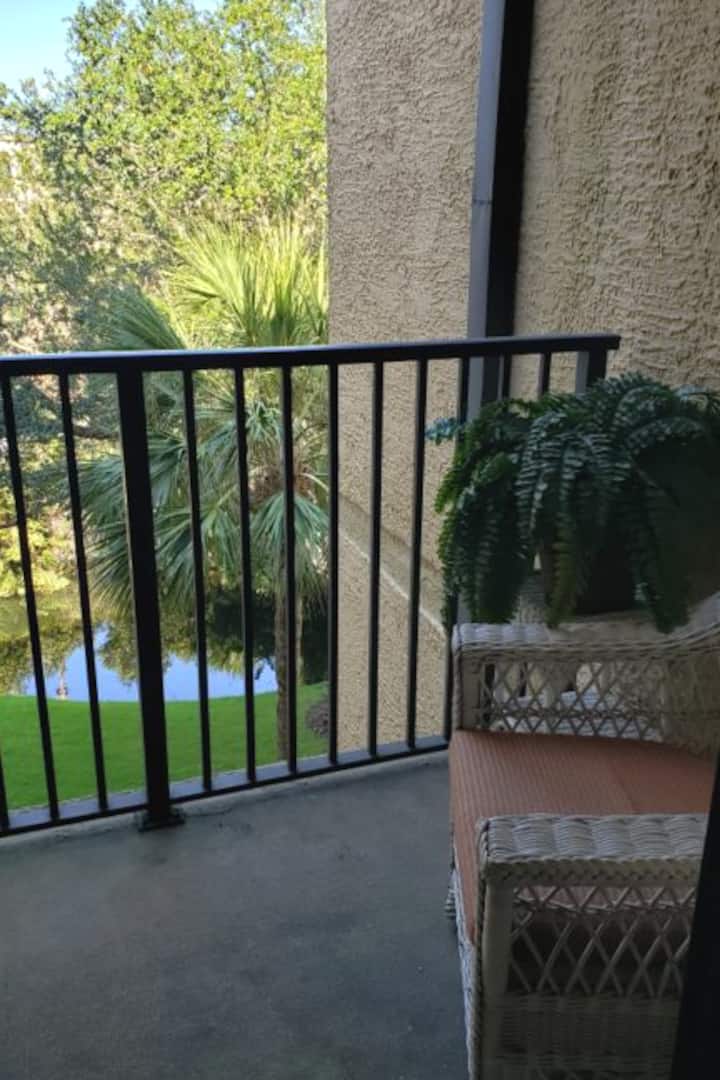 Outstanding Location, Easy Beach Access! - Hilton Head Island, SC