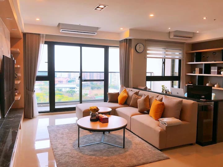 放空好眠的窩 🛋️ R20出站就到家/高樓層全新裝潢大樓/世運會、蓮池潭、高科大、楠梓加工區、都會公園 - Taiwan