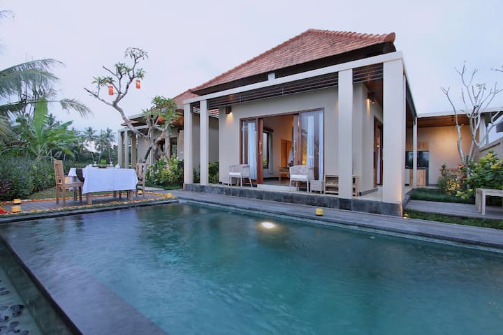 Suite One Bedroom With Pool View And Rice Fields - Bali