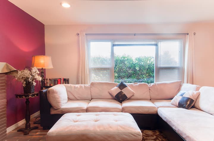 San Francisco Bay Area, Castro Valley - Hayward, CA