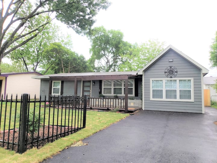 Clean And Comfy! Near White Rock Lake & Arboretum - 갈랜드