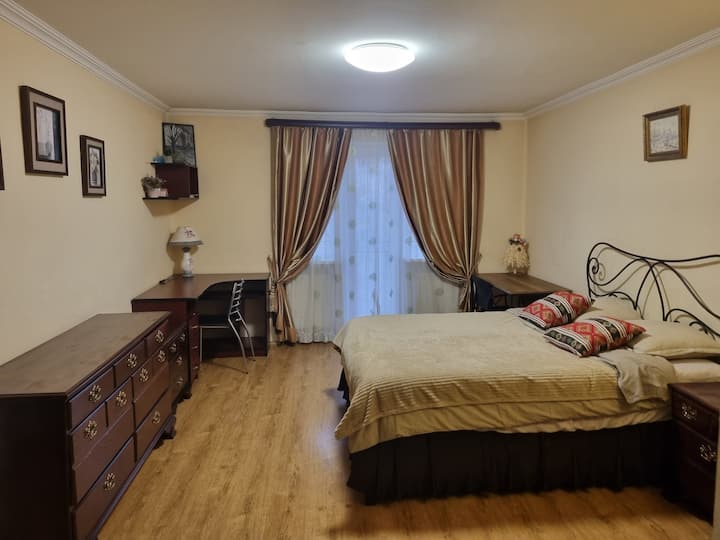 Comfort, Convenient, Safe & Sunny - Tbilissi