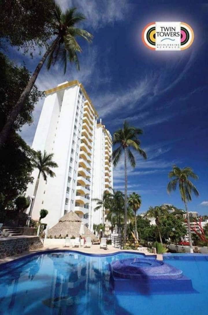 Departamento Con Vista Al Mar, Albercas Y Juegos - Acapulco