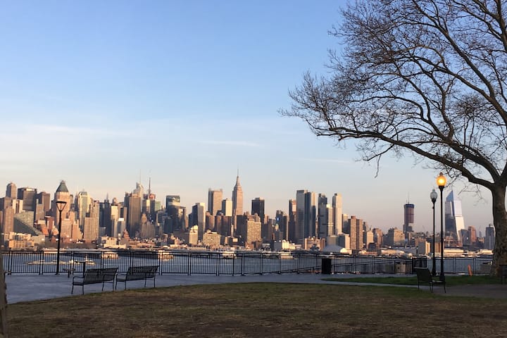 15 Mins To Nyc - Great For Families! - Hoboken, NJ