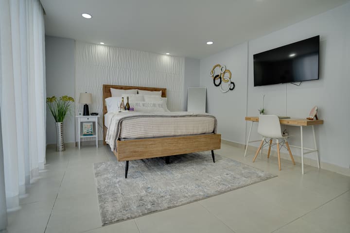 Ocean Waves Pr-elegant Studio Suite Near Beach-pkg - Puerto Rico