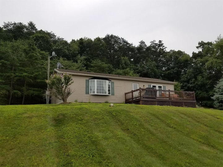 Quiet Home Close 2 Bloomsburg Geisinger/bucknell - Northumberland, PA