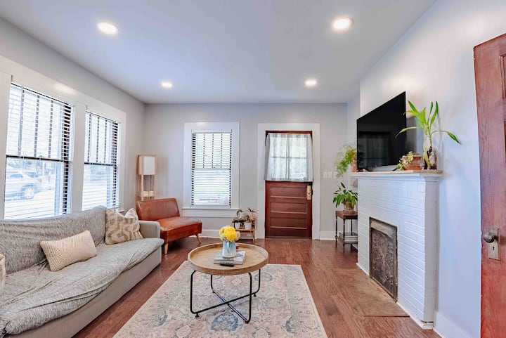 *Boho On Main Ave- Minutes From The Stadium* - Tuscaloosa, AL