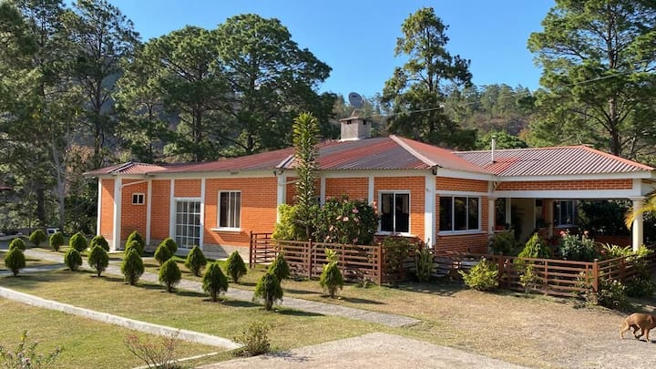 Casa De Campo Cerca De La Ciudad - Tegucigalpa