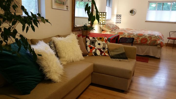 Boulder Adventure House - Suite/priv. Bath/king Bd - Boulder, CO